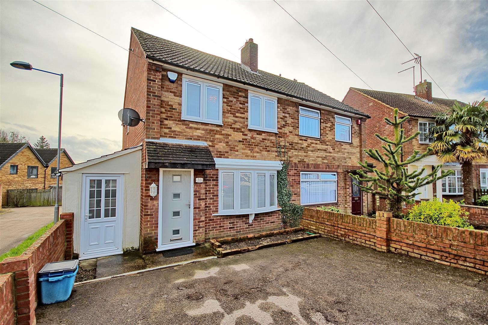 Jonathan Hunt Estate Agents