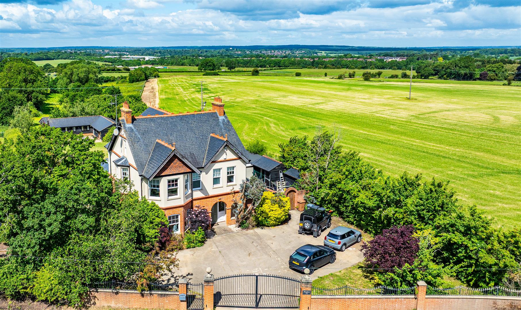 Jonathan Hunt Estate Agents